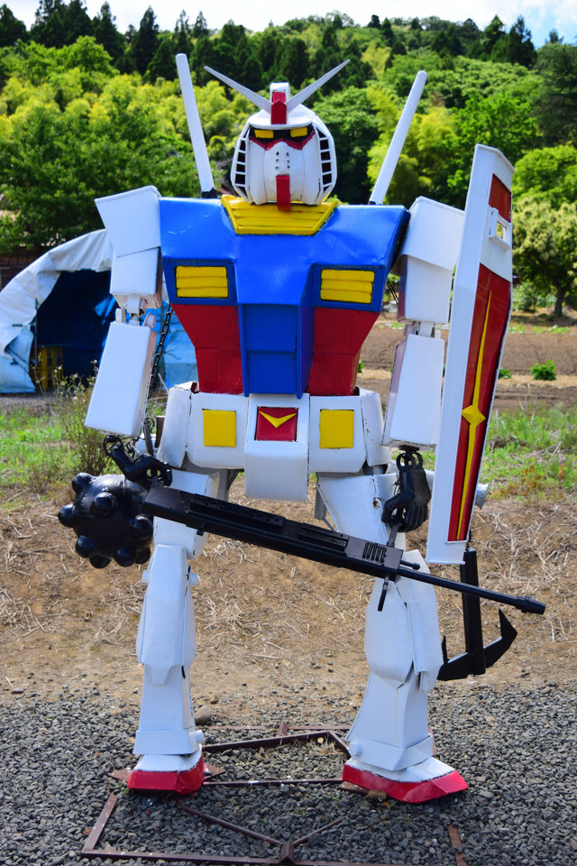 Crunchyroll - Fukushima's Goofy Gundam is Re-Armed and Out for Revenge!